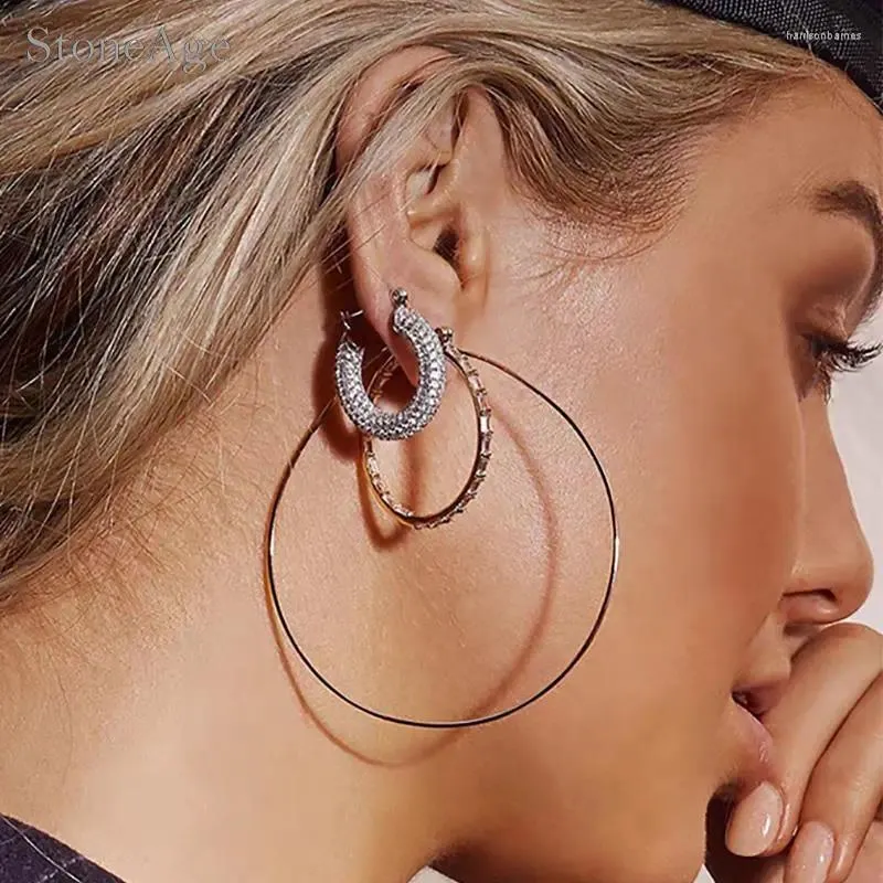 Delicate Iced Out Hoop Earrings for Women Luxury Big Circle Round Chunky Ear Piercing Jewelry Wedding Jewelry OHE157