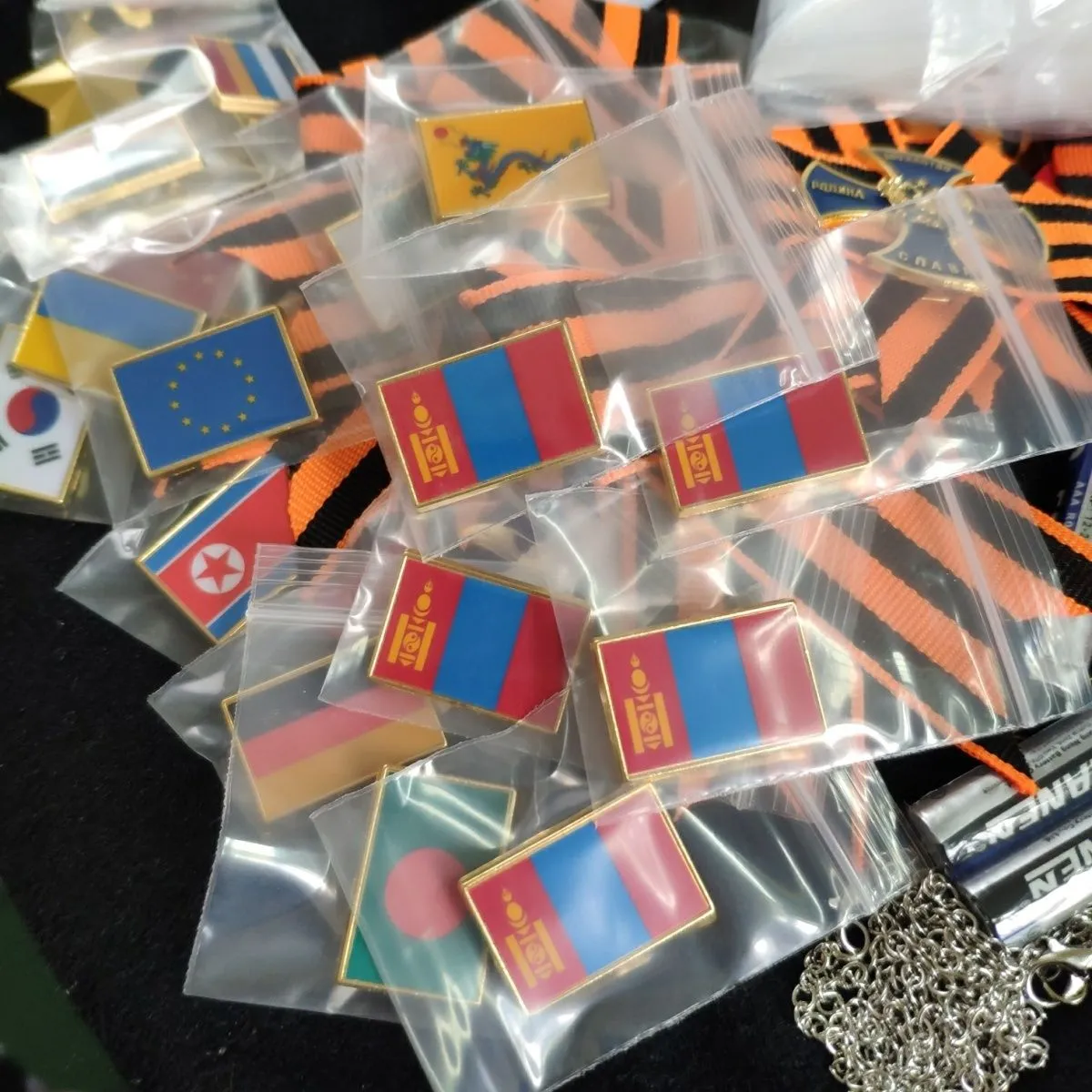 Palestine Flag Brooch Vintage Acrylic Lapel Pin For... From Yinke_home ...