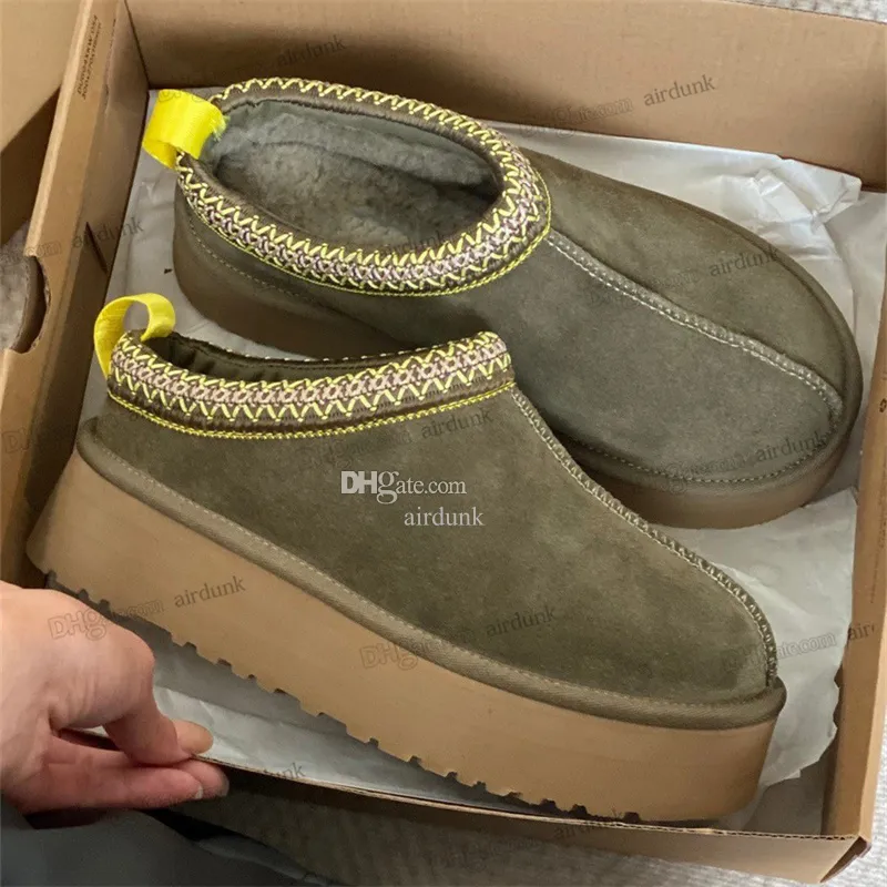 Tazz Mustard Seed Chestnut Fur Tasman Black Tasman Slippers Classic ...