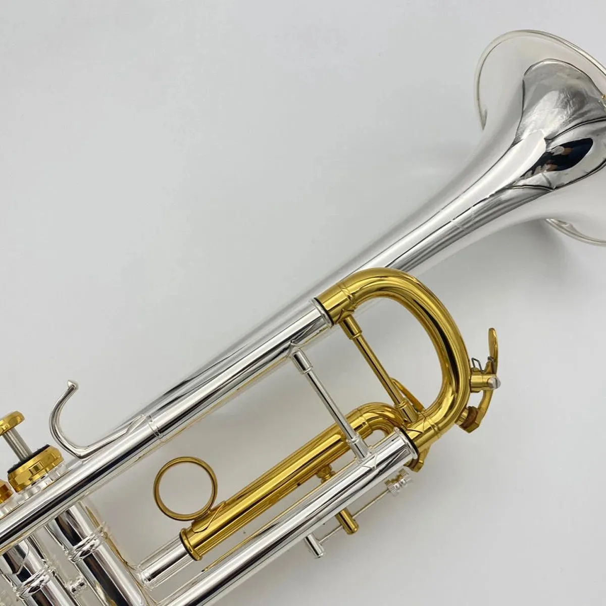 DHgate.com:American Brand Silver/Gold-Plated Trumpet for Beginners ...