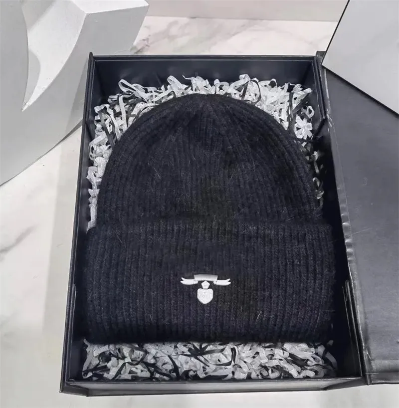 Cashmere Designer Silk Beanie Cap For Men And Women Unisex Knitted ...