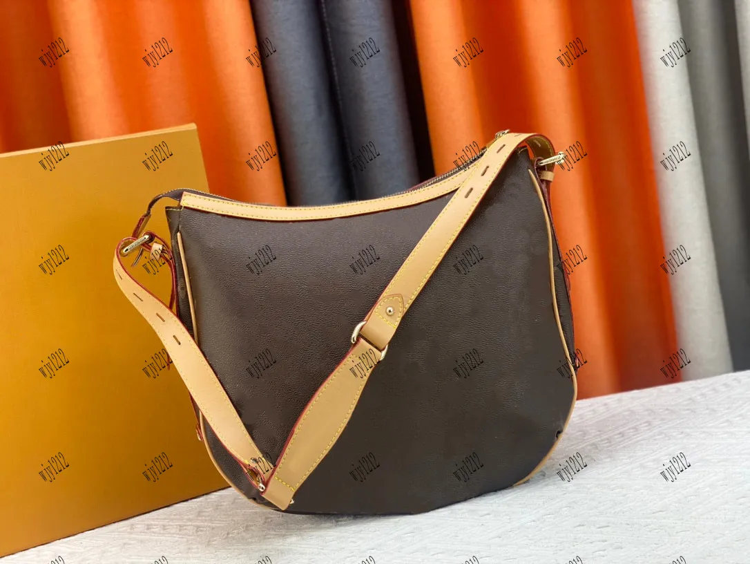 Designer Tote Shoulder Bag: High-Quality Handbag for Women and Men ...