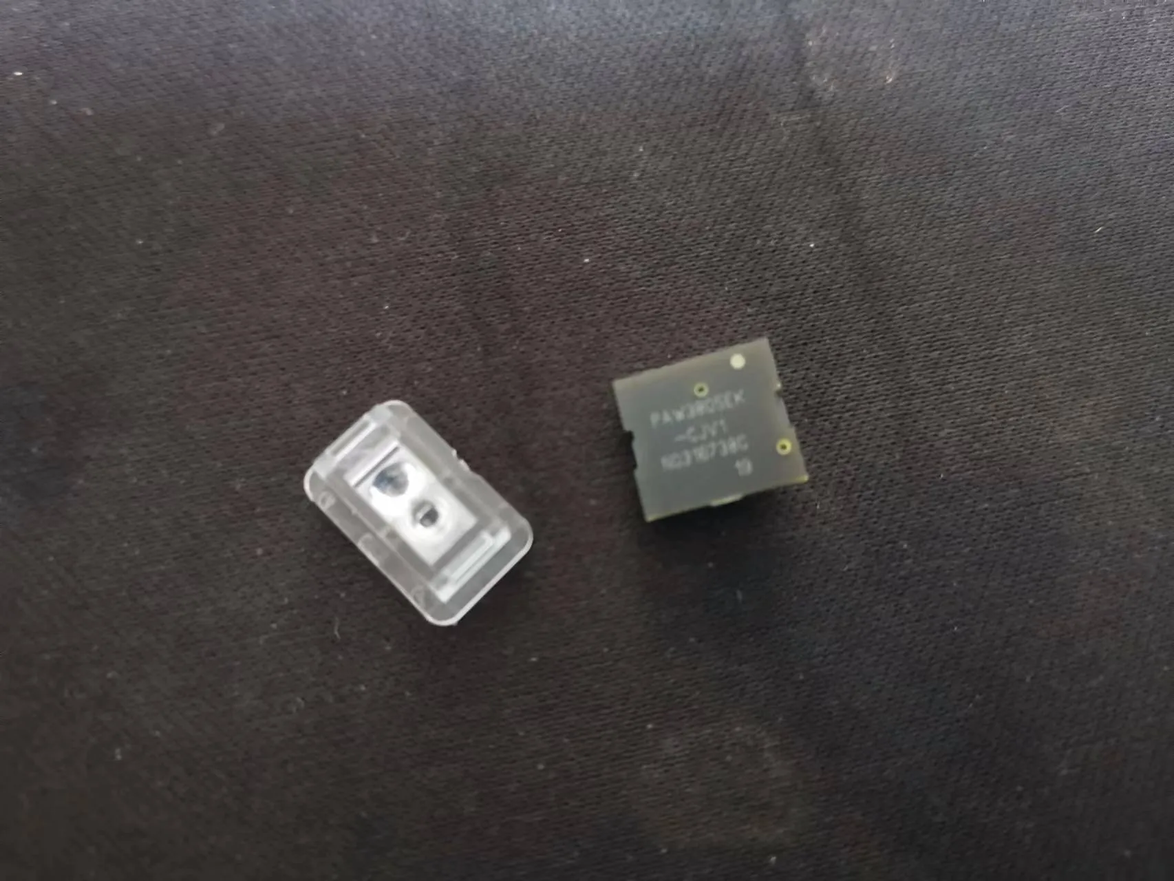 Mouse IC PAW3805EK CJV1 Y Lente IR LED Track On Glass Mouse Sensor De ...