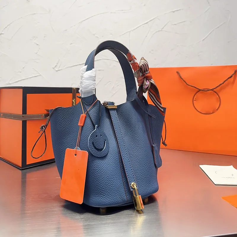 Designer Genuine Leather Black Bucket Handbag For Women Large Capacity ...