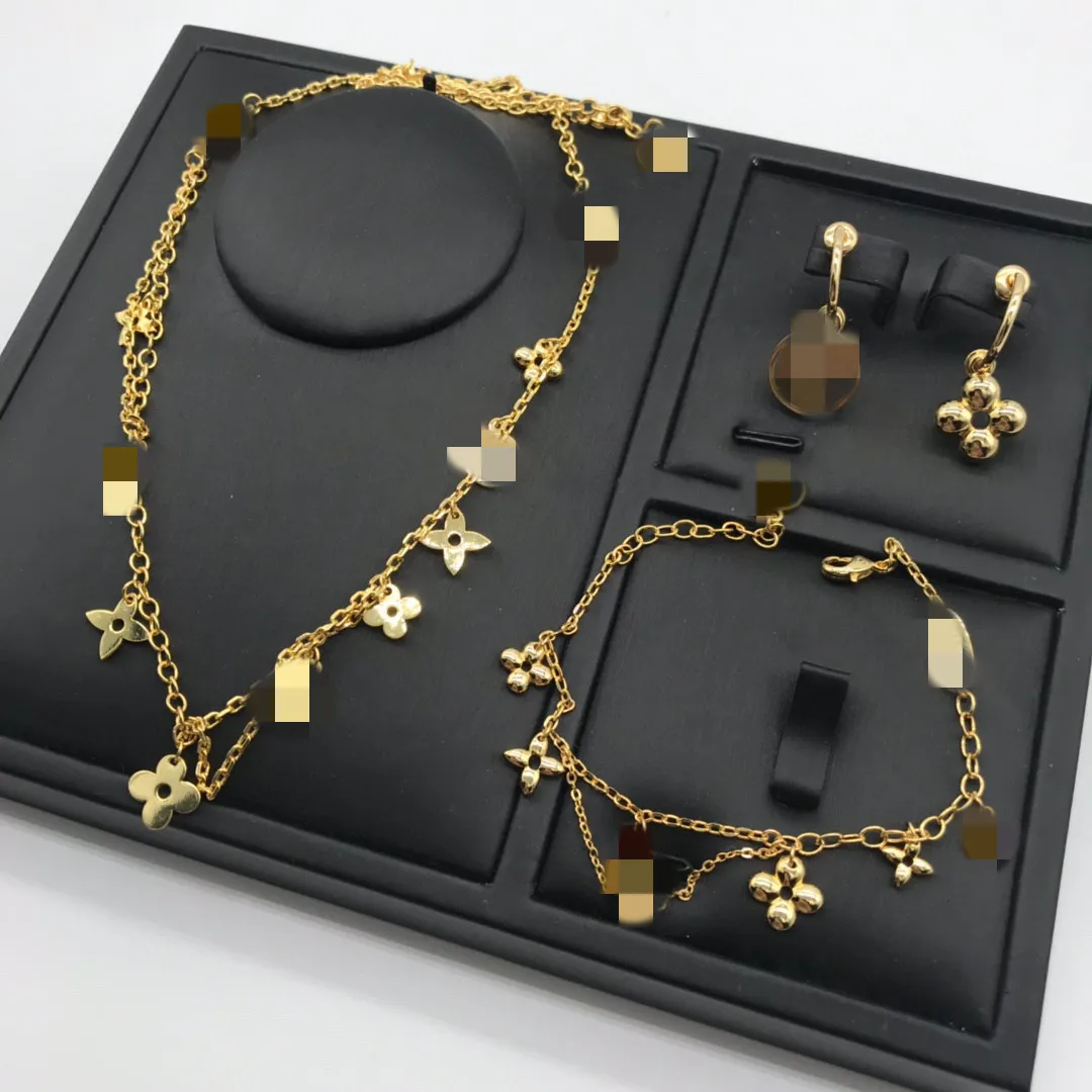 Exquisite Designer Jewelry Set For Women: Luxury Gold... From Fjxp13 ...