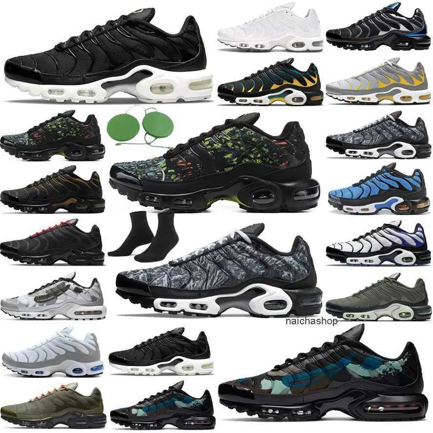 2025 TN Plus All Black Running Shoes Unisex Triple Black/White With ...