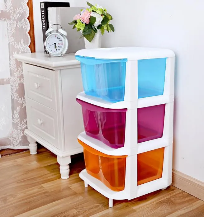 How to Maximize Storage Space with Plastic Drawers