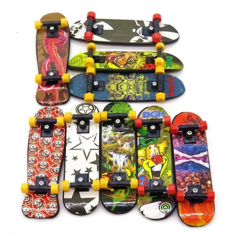 Fingers Exercise Toy Mini Skate Boarding Creative Graffiti Skateboard ...