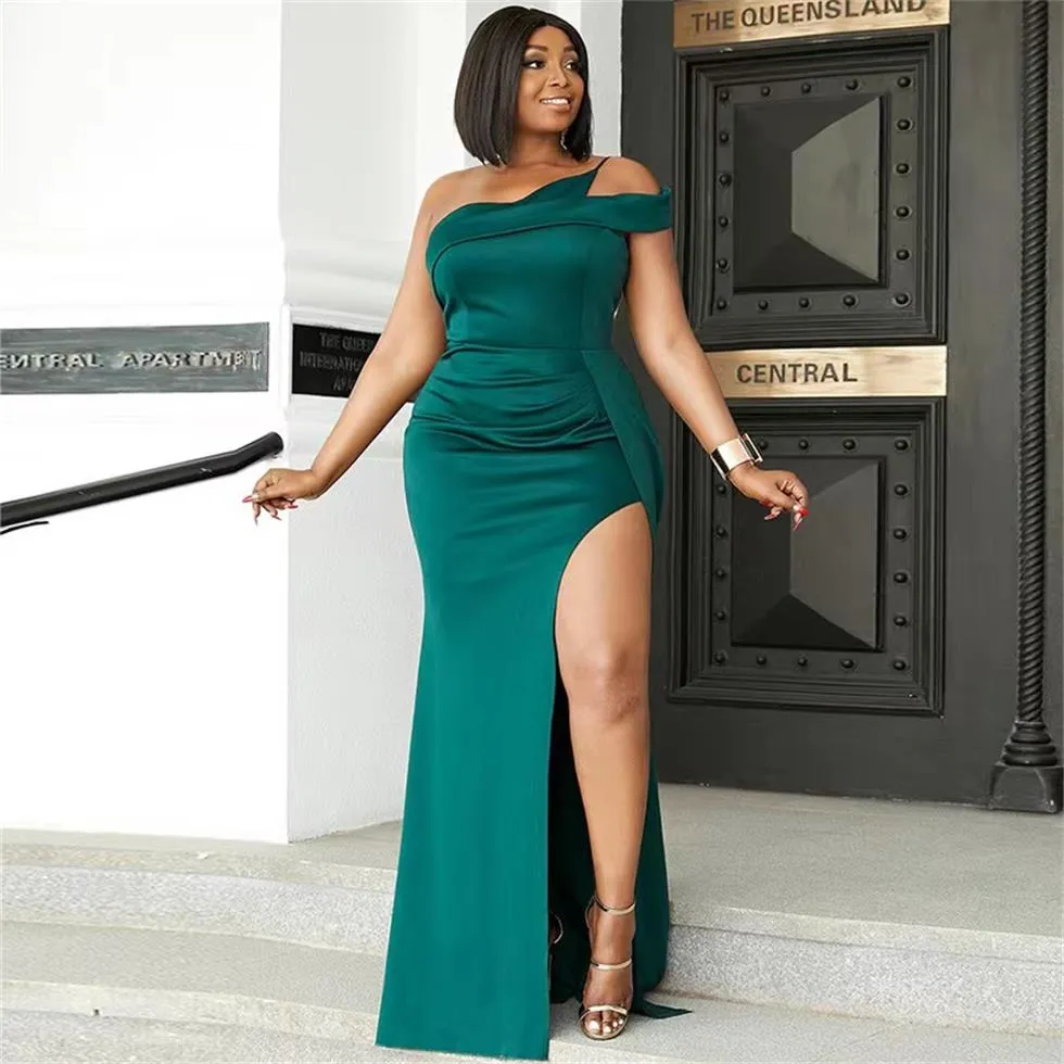 Elegant Off-Shoulder Evening Dress - Oversized Fit, Mid-Length, Wrapped ...