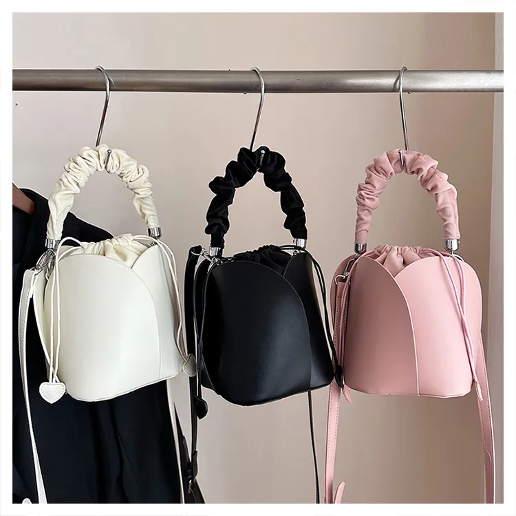 Free Delivery Large Capacity Designer Tote Bag: Women's Retro Armpit ...