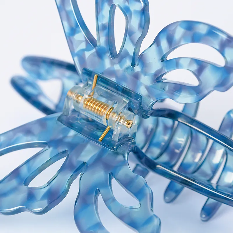 Elegant Butterfly Hairpin with Soft Grip - A Luxurious Accessory for ...