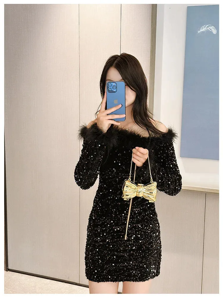 Golden Evening Bag Purse: Round Acrylic Shiny Clutch, Funny Shape ...