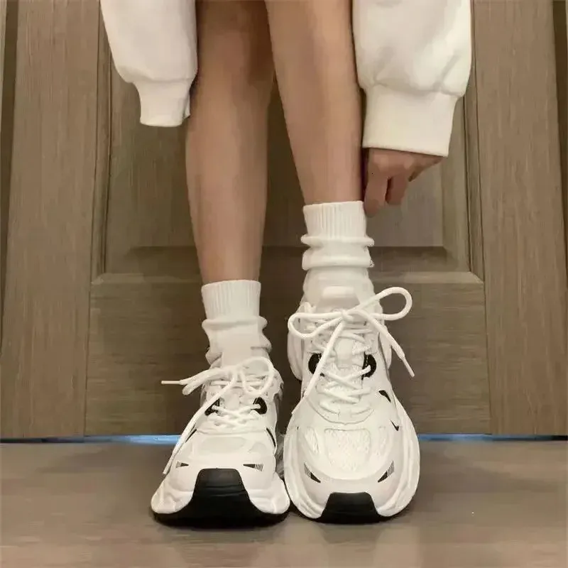 Lightweight Women's Sports Running Shoes: Spring Mesh Campus Style ...