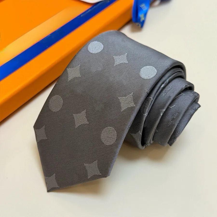 Luxury Designer Men's Business Dark Grey Tie Versatile, Elegant, And ...