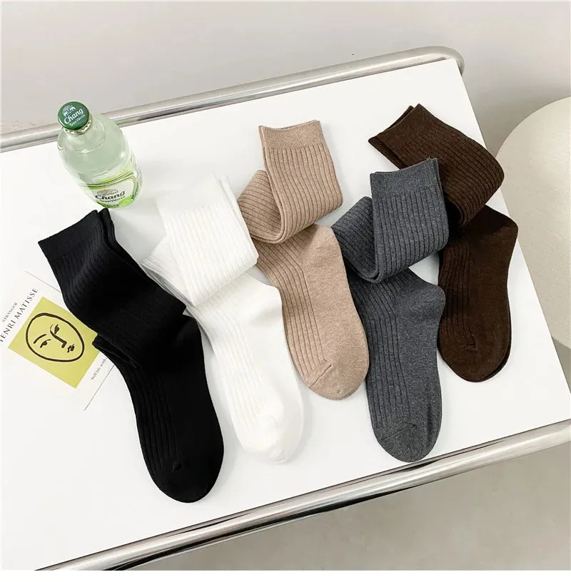 Women's Knee High Socks: Spring Trends, Casual Preppy Style, High ...