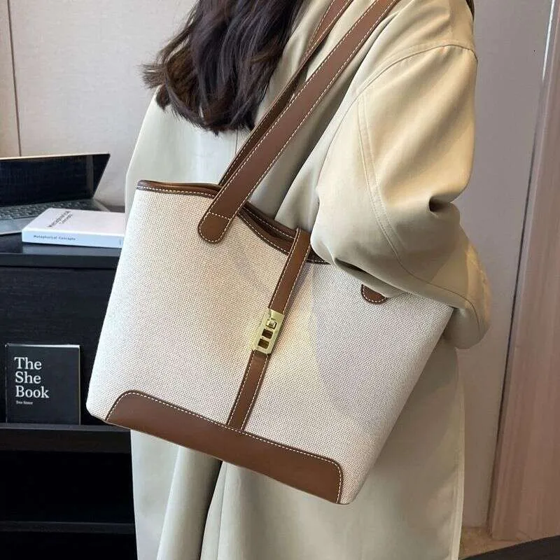 New Canvas Color Contrast One Shoulder Handbag: Fashionable Summer ...
