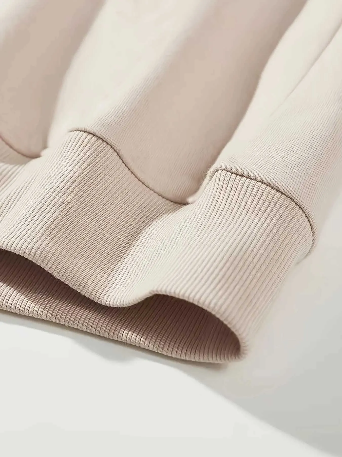 Men's Autumn and Winter Fashionable Casual Loose Black Letter Graphic ...