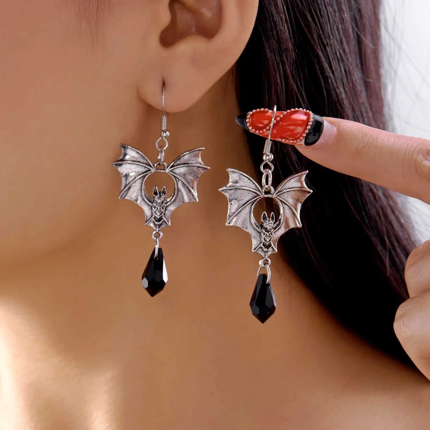 Vintage Gothic Vampire Bat Water Drop Gothic Earrings With Red Crystal ...