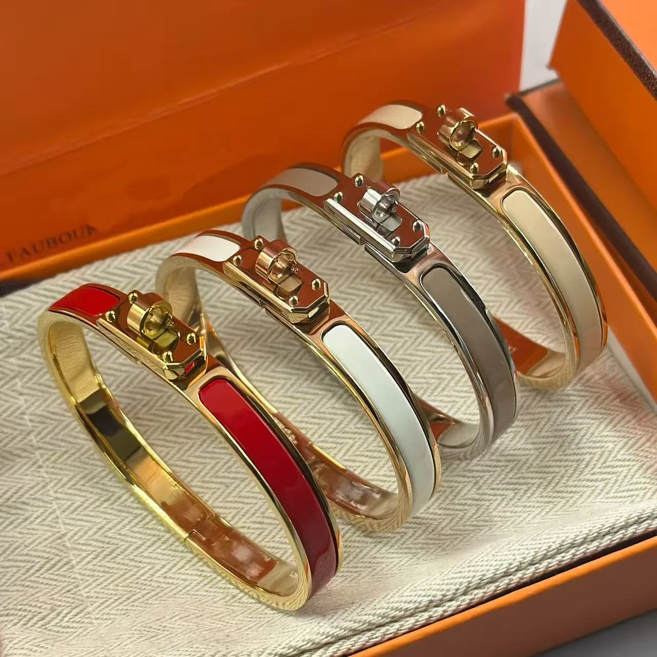Designer Hard Body Luxury Bracelets High Quality,... From Lyqf888, $21. ...