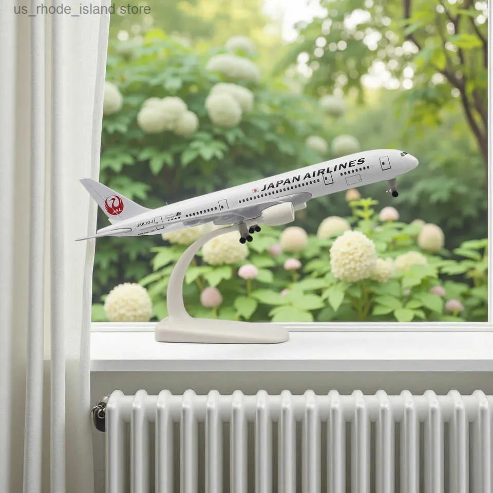 Model Airplane: 20CM Japan Airlines B787 Alloy Diecast Aircraft Model ...
