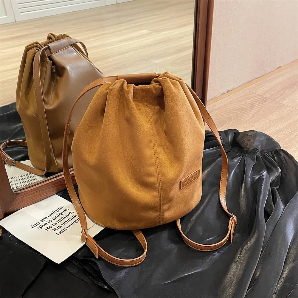 Latest Women's Fashion Backpacks Drawstring Bucket Shoulder Bags Soft ...