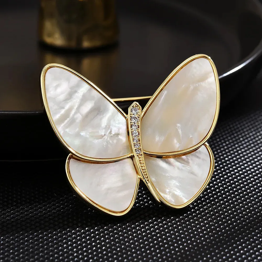 Natural Shell Rhinestone Brooches for Women, Elegant Lapel Pins for ...