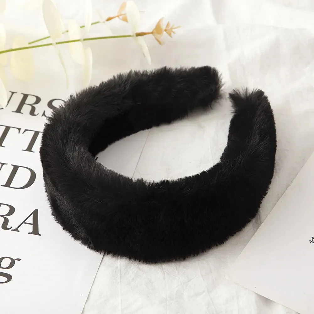 Leopard Velvet Wide Elastic Hairbands with Pearl Decoration Black ...