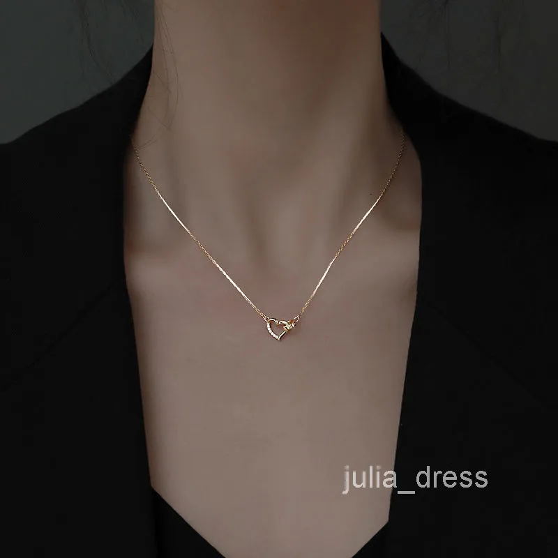 Heart Interlocking Necklace, Light Luxury Niche Design, New Women's ...