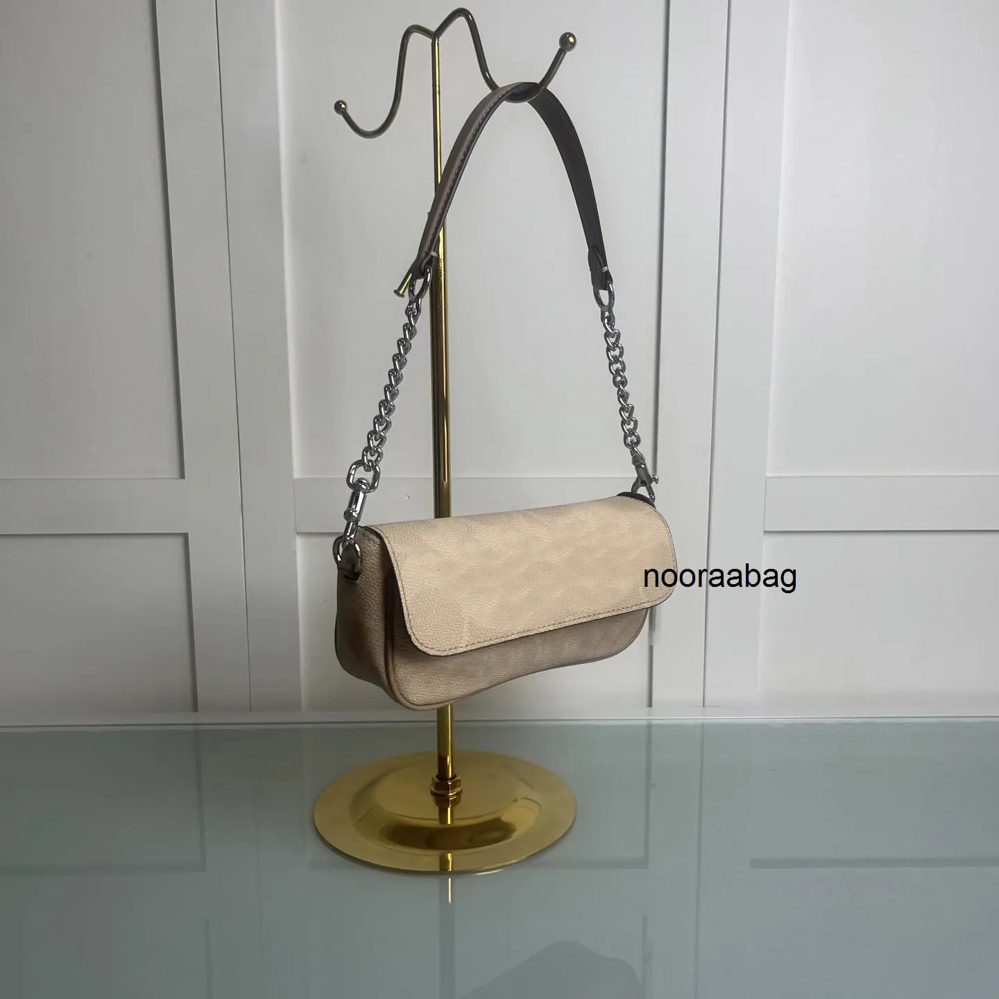 Designer Hailey Bag: High Quality Mini Flap Luxury Bag for Ladies ...