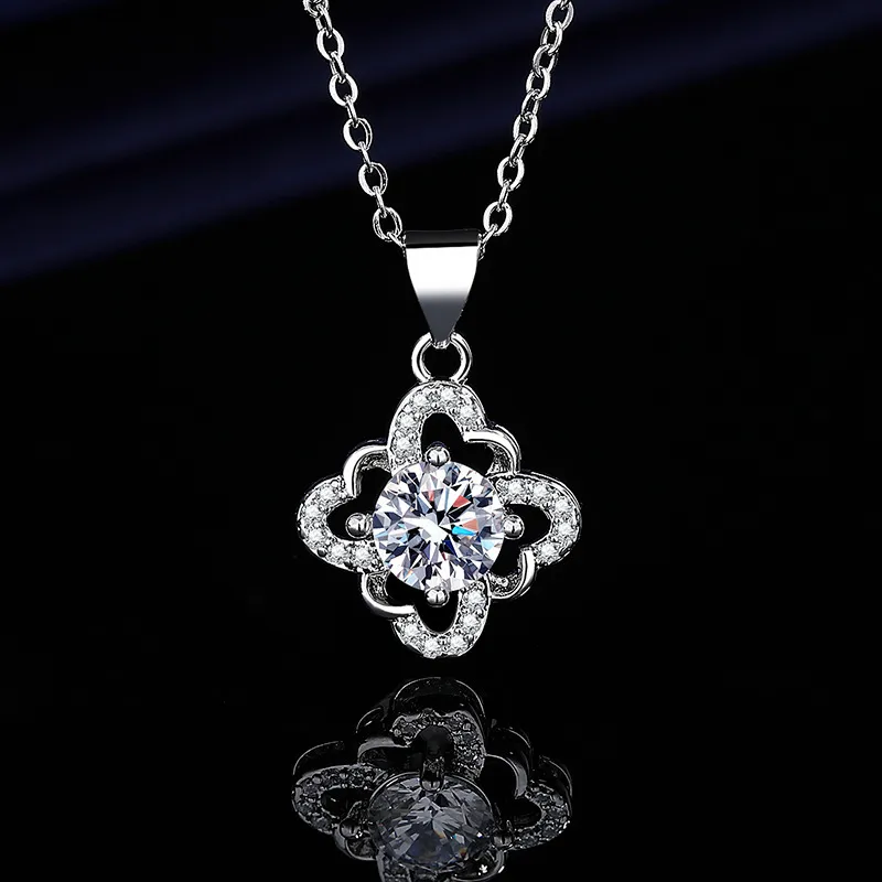 Douyin Live Clover Necklace for Women, Light Niche Design Four-Leaf ...