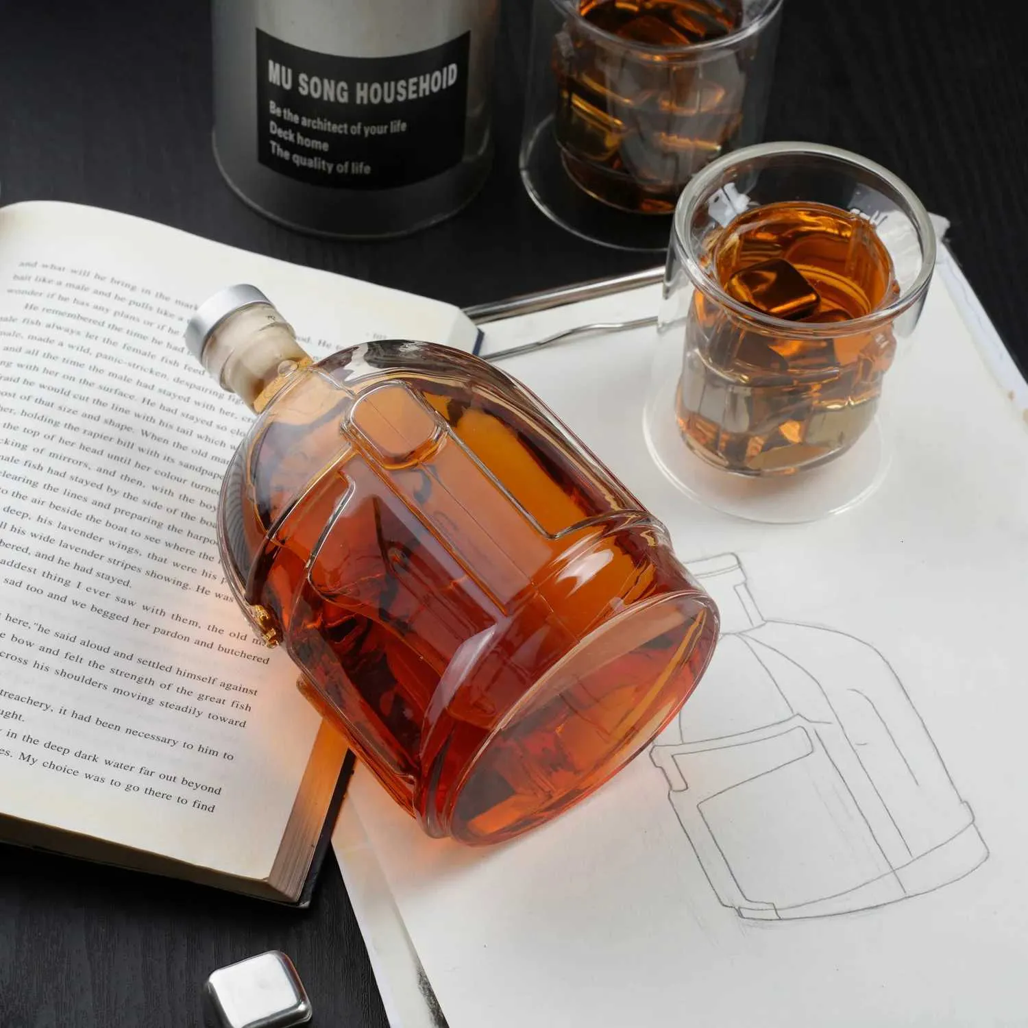 Helmet Shaped Whiskey Decanter with Glasses, High Borosilicate Glass ...