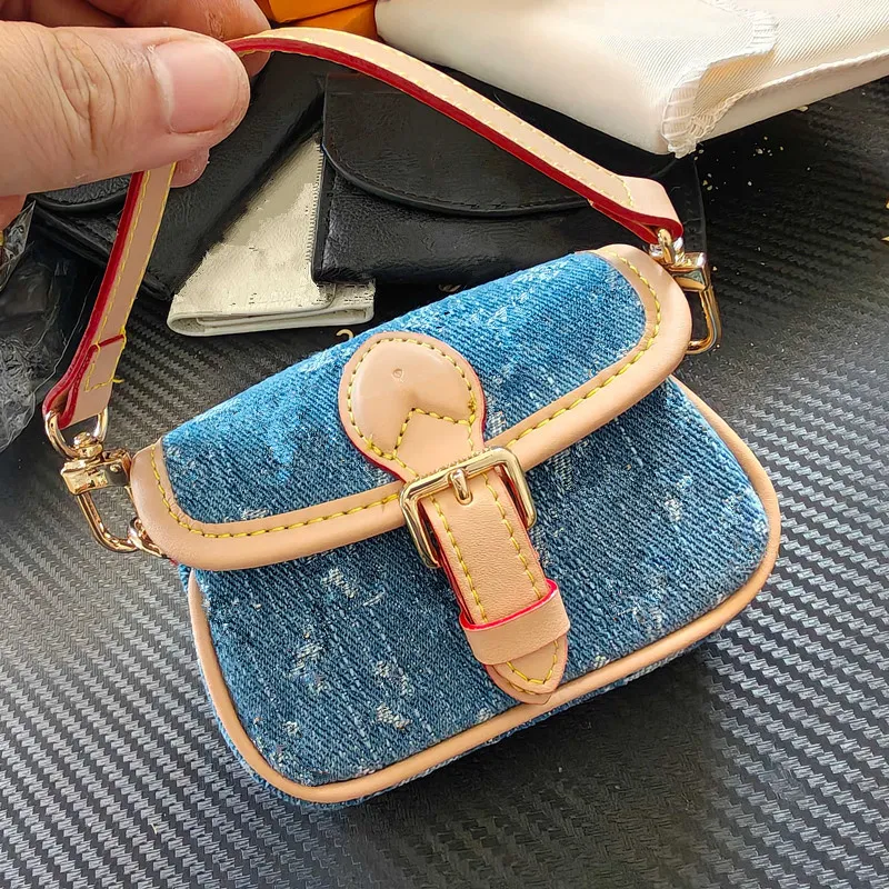Cute Mini Bag Headphone, Wallet & Key Organizer ... From Qiqiqi07, $25. ...