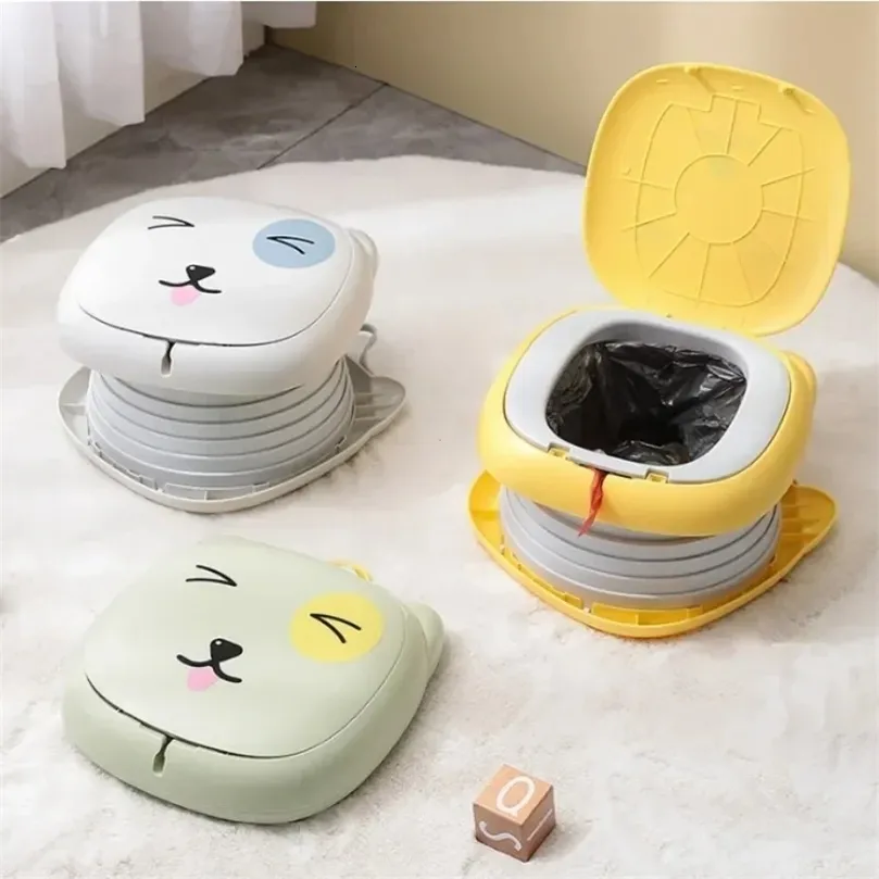 Portable Folding Potty Seats For Kids Sealed Antiodor Urinal For Travel ...