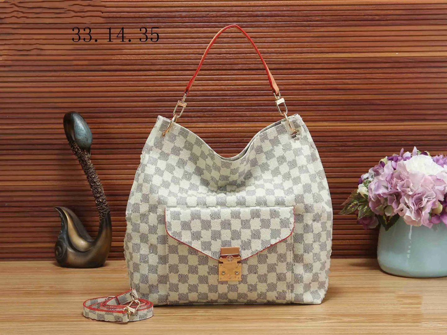 Luxury Women's Tote Large Handbags With Designer Letters, Filled With ...