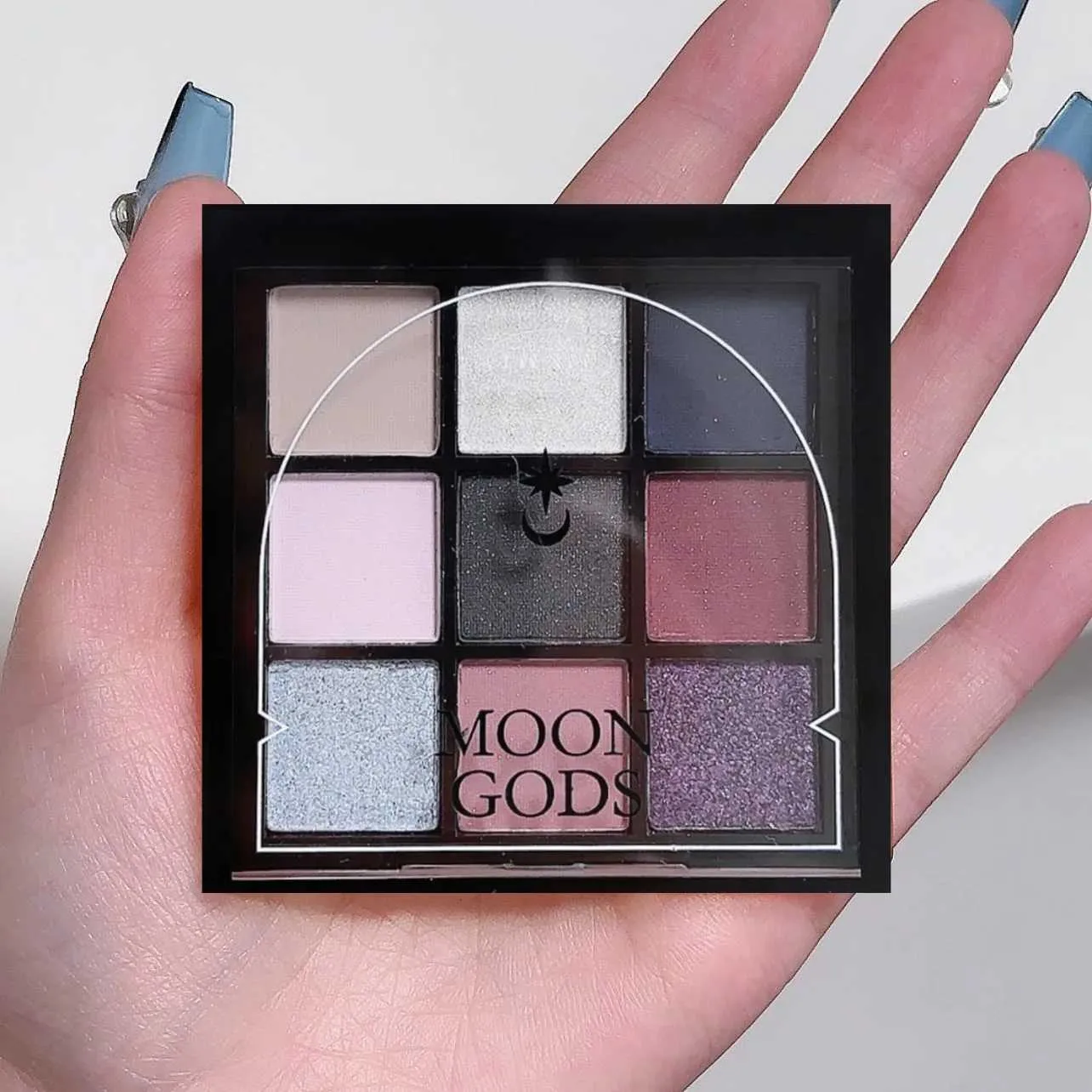 DikalU New Utopia Moon Eyeshadow Palette - Matte, Fine Flash Beads ...