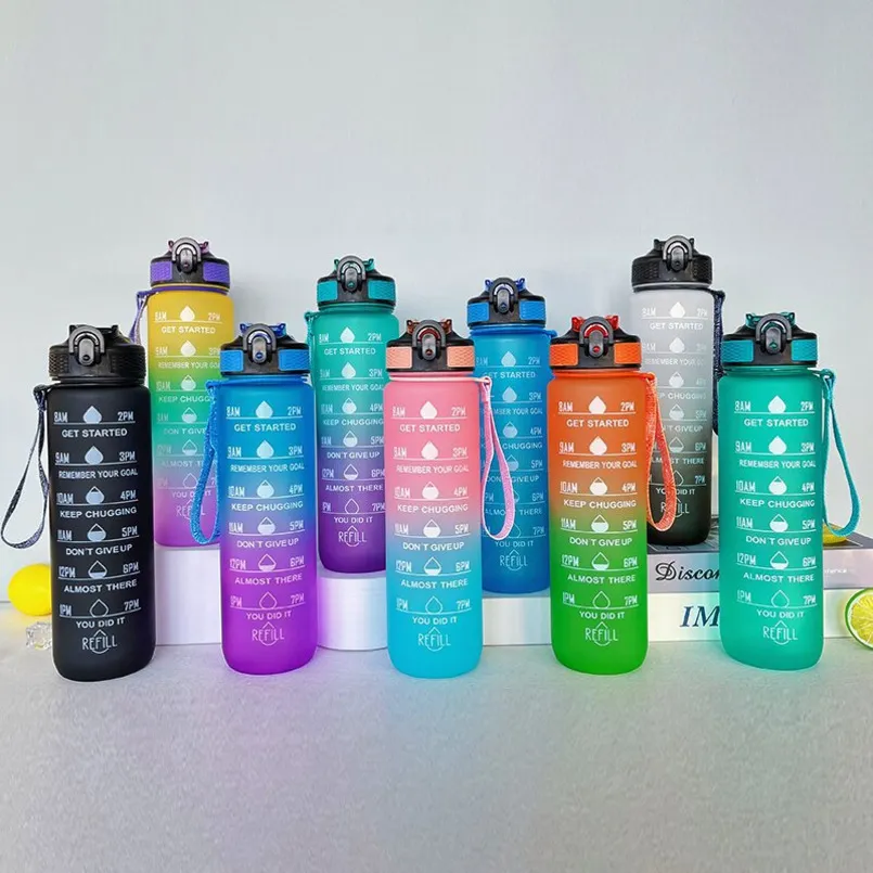 Color Changing Plastic Cup With Pop Up Lid And Straw... From Tzhyjdsl ...