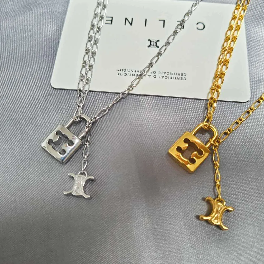 Brand Designer 2025 New Hollow Triumphal Arch Lock Design Pendant ...