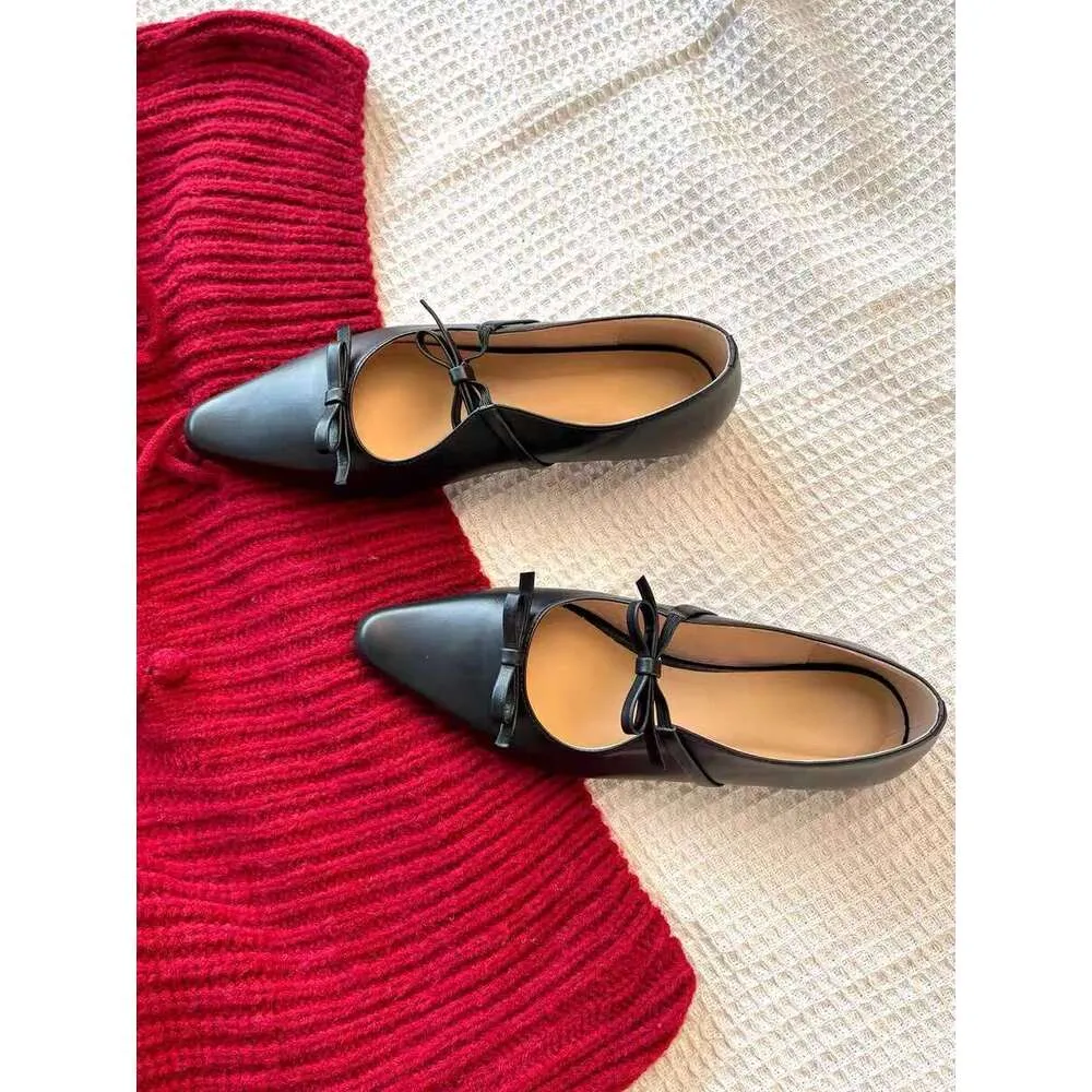 Genuine French Pointed Toe Bowknot Flats: 2025 Spring Designer Women's ...