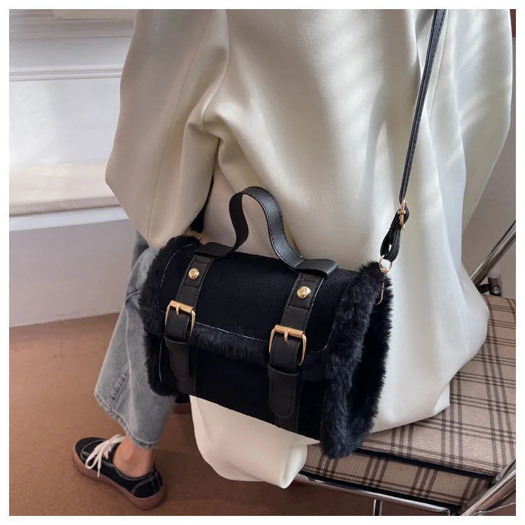 Designer Fluffy Plush Small Bag For Women, Winter New Celebrity Single ...