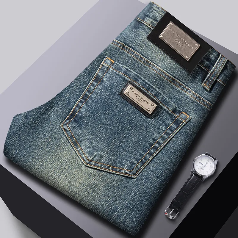 Men's Slim Fit Jeans, Straight Leg Style: Contemporary Pants For Spring ...