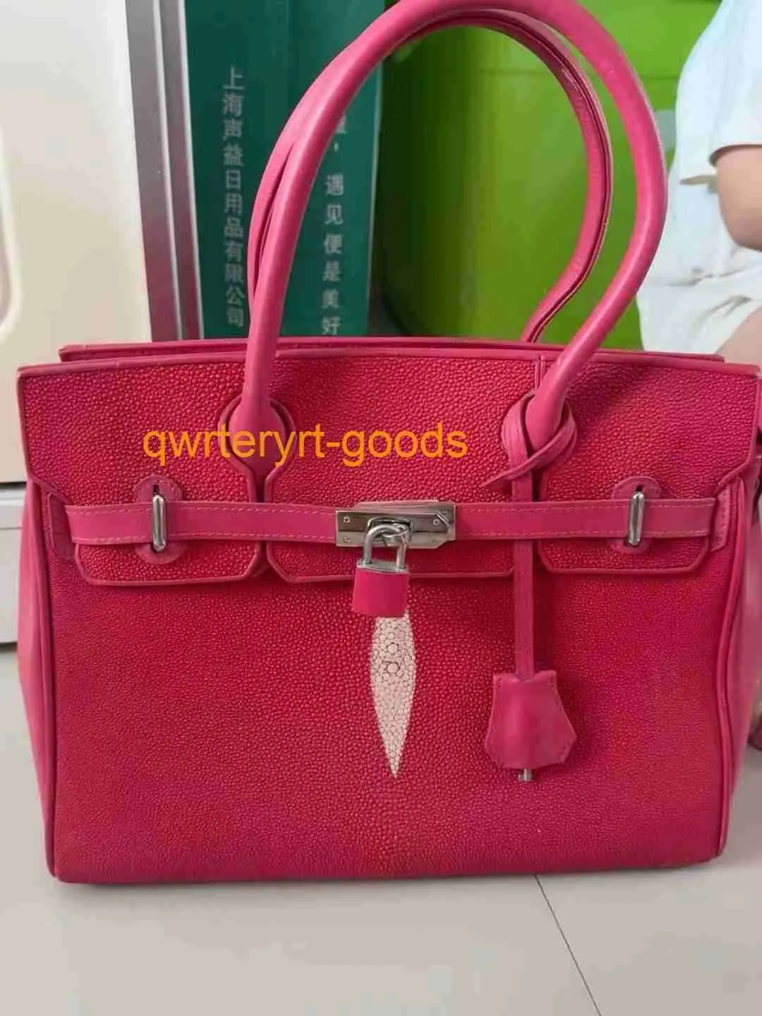 Designer Pearl Fish Skin Pink Leather Shoulder Bag Large Leather ...