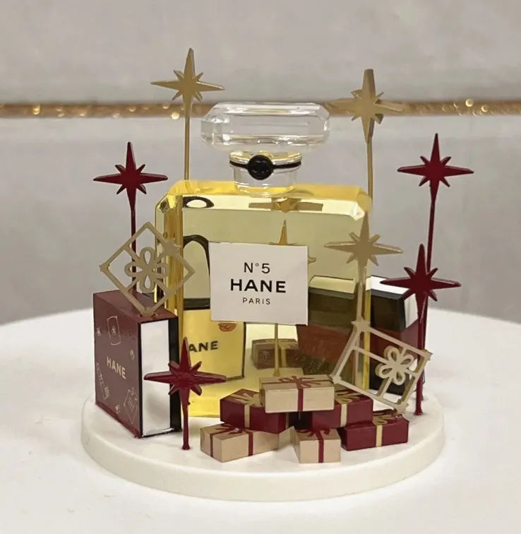 Designer Classic Perfume Bottle Decorative Objects ... From Merryseason ...