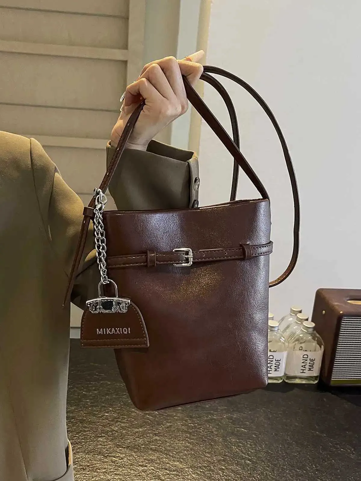 Bucket Shoulder Handbag: Chic Faux Leather Crossbody Bag with Versatile ...