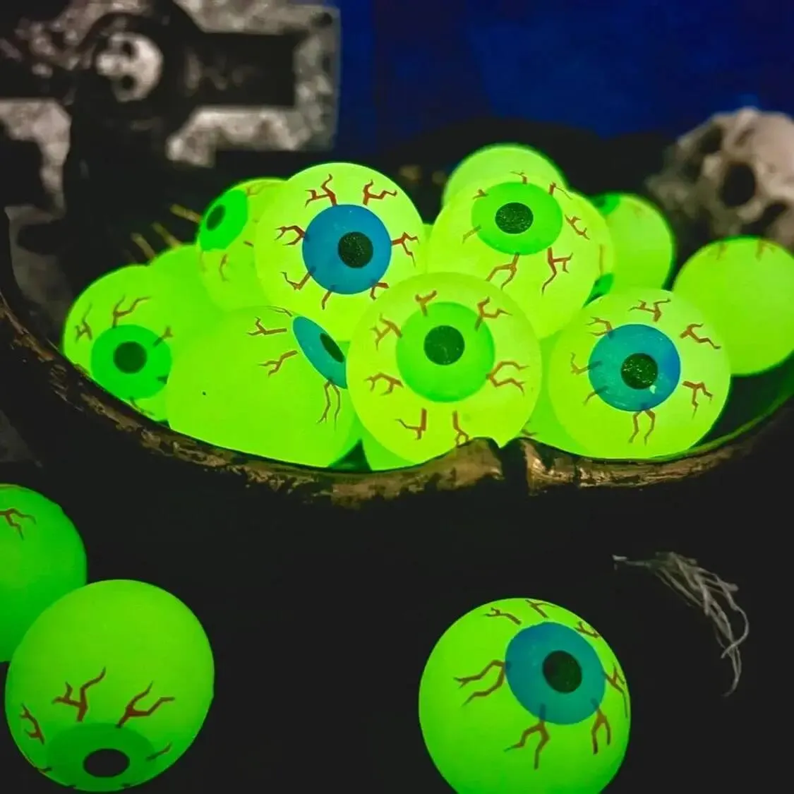 Glow In The Dark Eyeballs: 32mm Bouncy Balls For Halloween, Kids' Toys ...