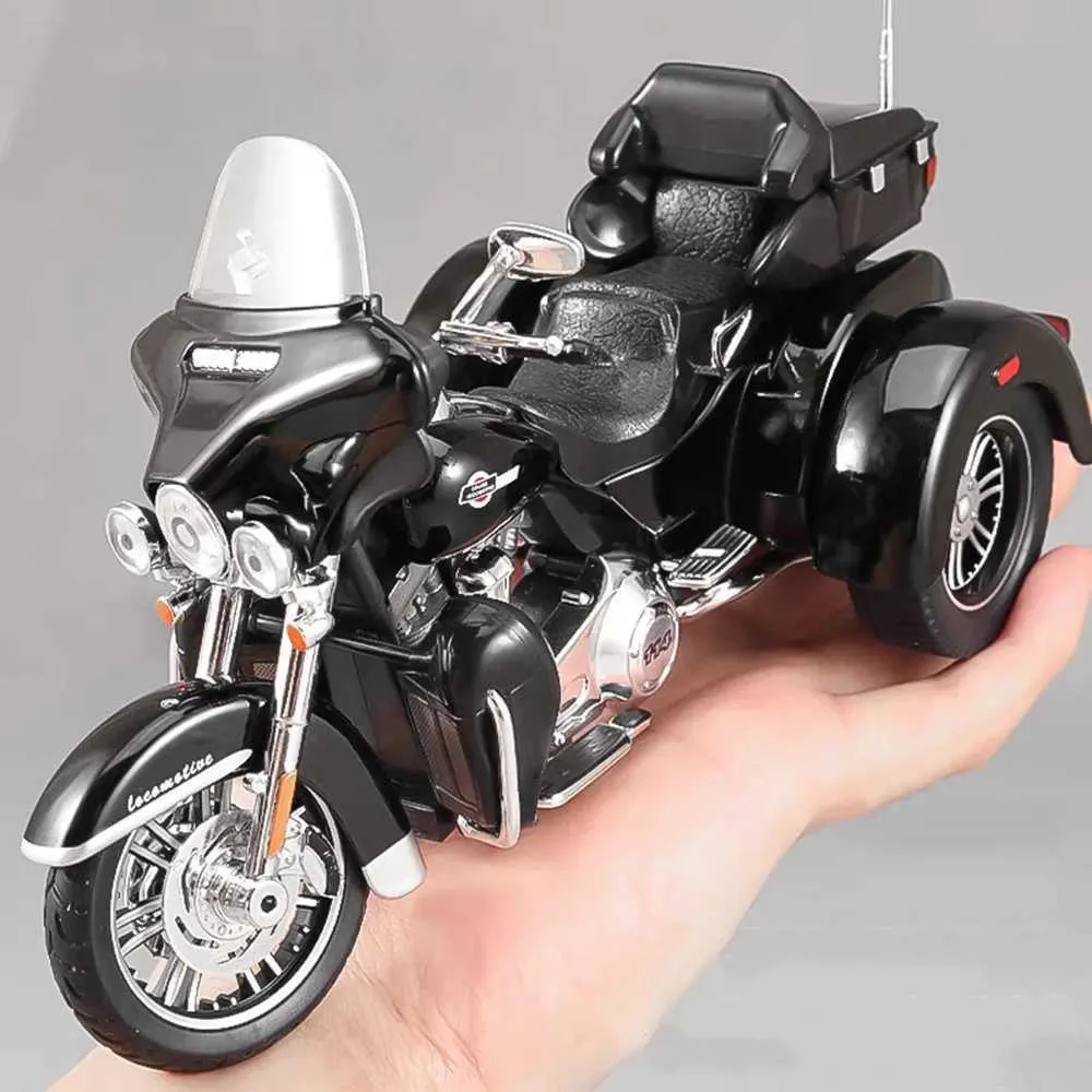 1/9 Scale Diecast Motor Tricycle Toy Alloy Motorcycle Model With Lights ...