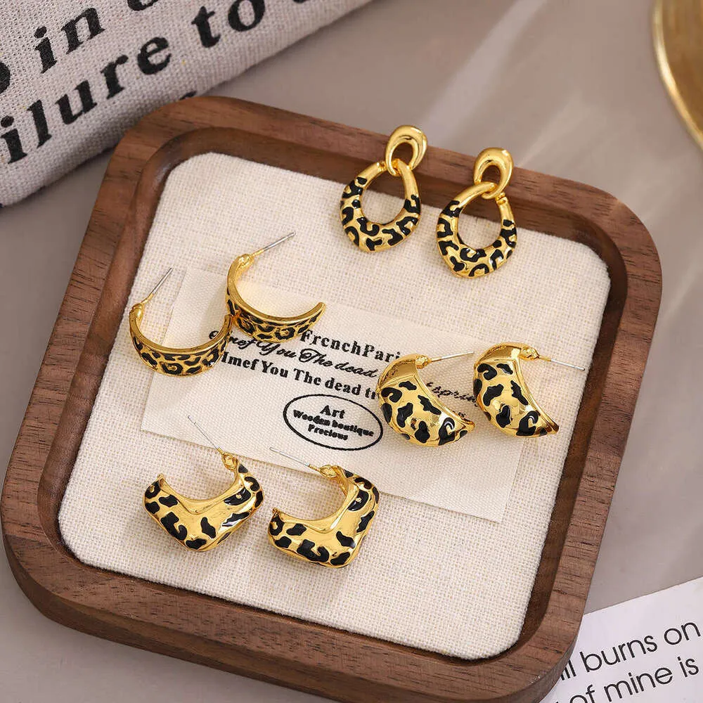 Geometric Leopard Print Boucle d'Oreille Luxury Earrings, Maillard ...