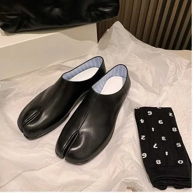 Split Toe Shoes Womens Leather Ninja Slippers Slides Flats Novelty ...