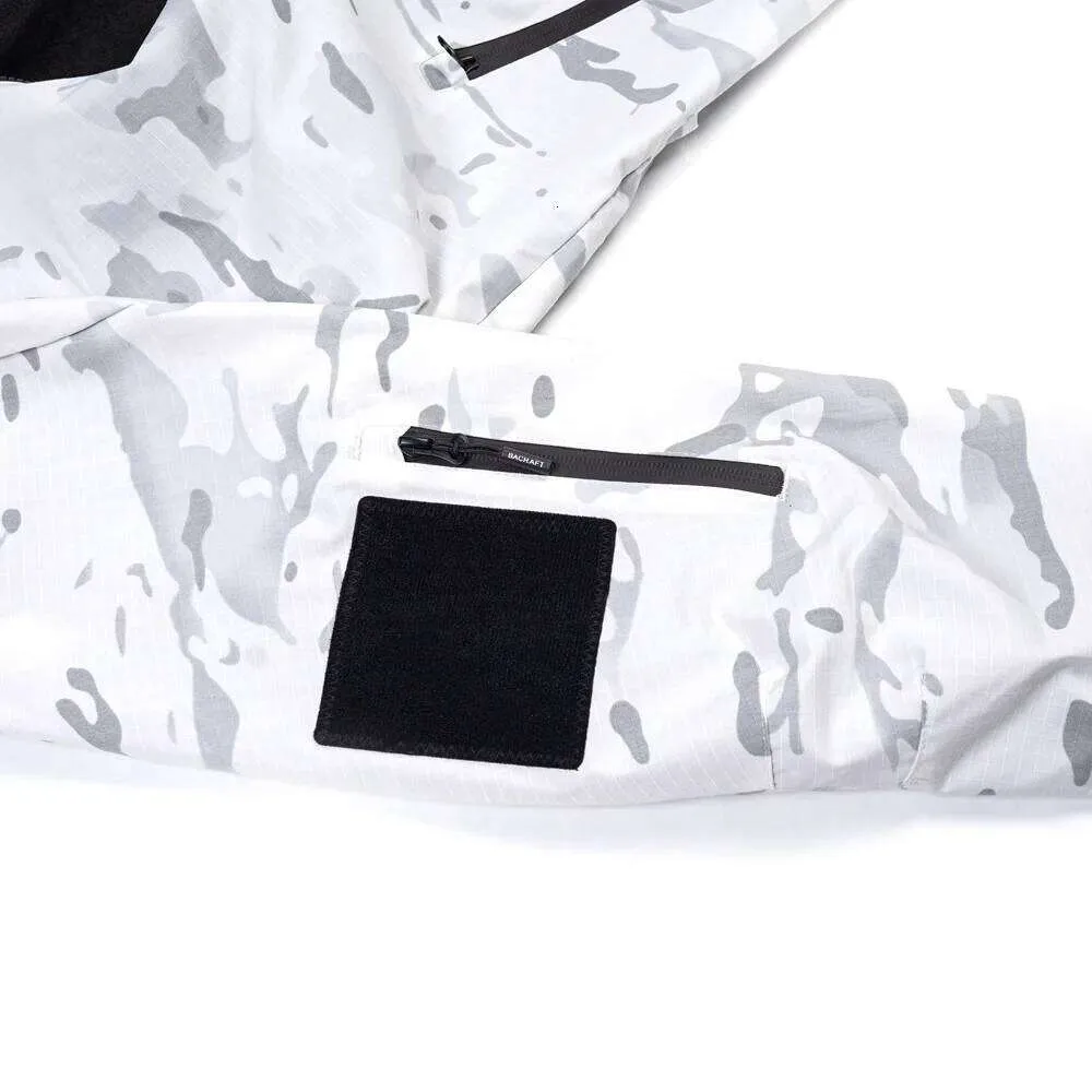 Polyester Cotton Snow Camouflage Jacket for Men and Women Outdoor Sport ...