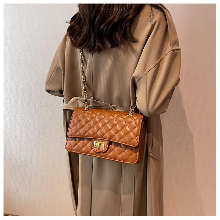 Textured Diamond Pattern Leather Crossbody Bag with Chain Strap for ...