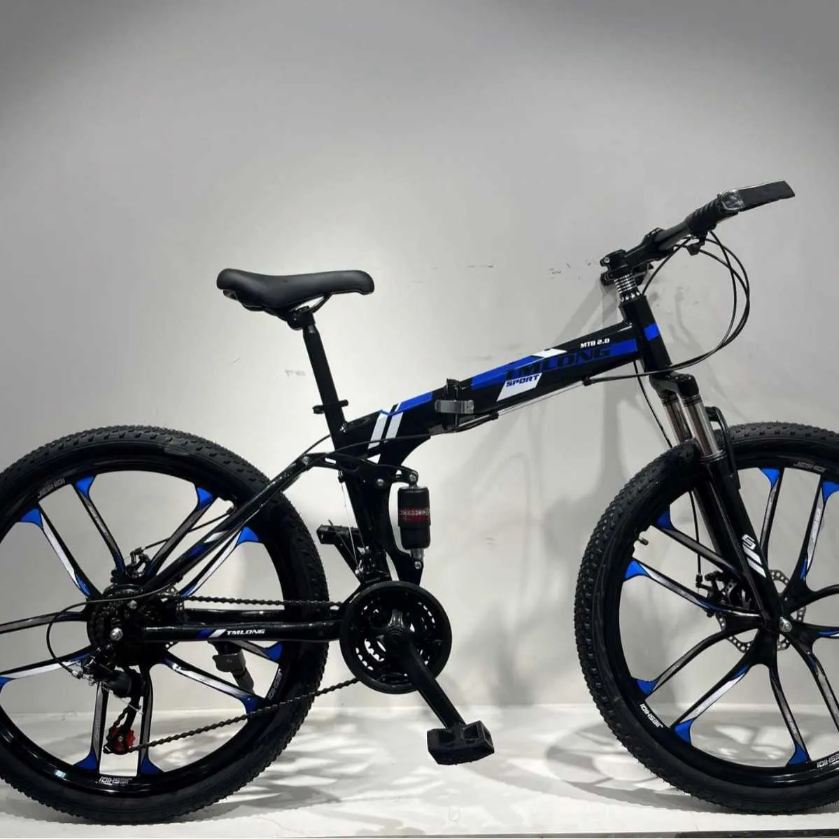 Bikes Adult Road Bike Big Boy Ten Blade Wheel 24 Inch 26 Inch Mountain ...